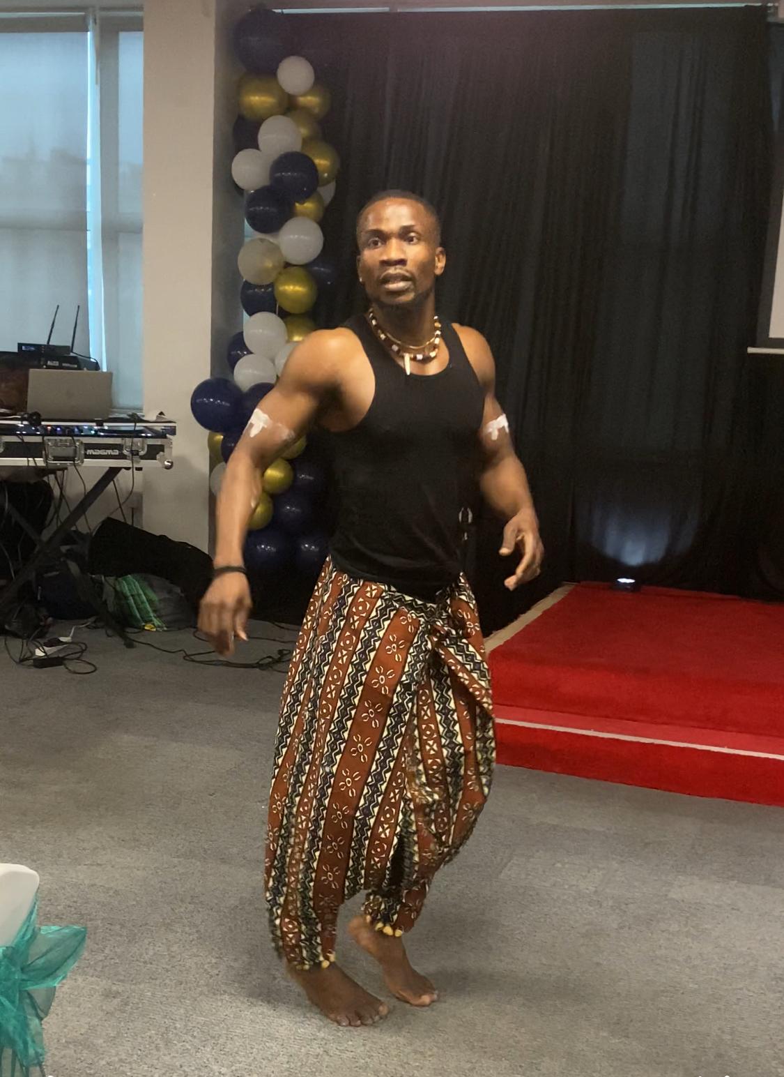 JOACHIM KEKE : DANCING BETWEEN CULTURES , CREATING BEAUTIFUL MOMENTS ...